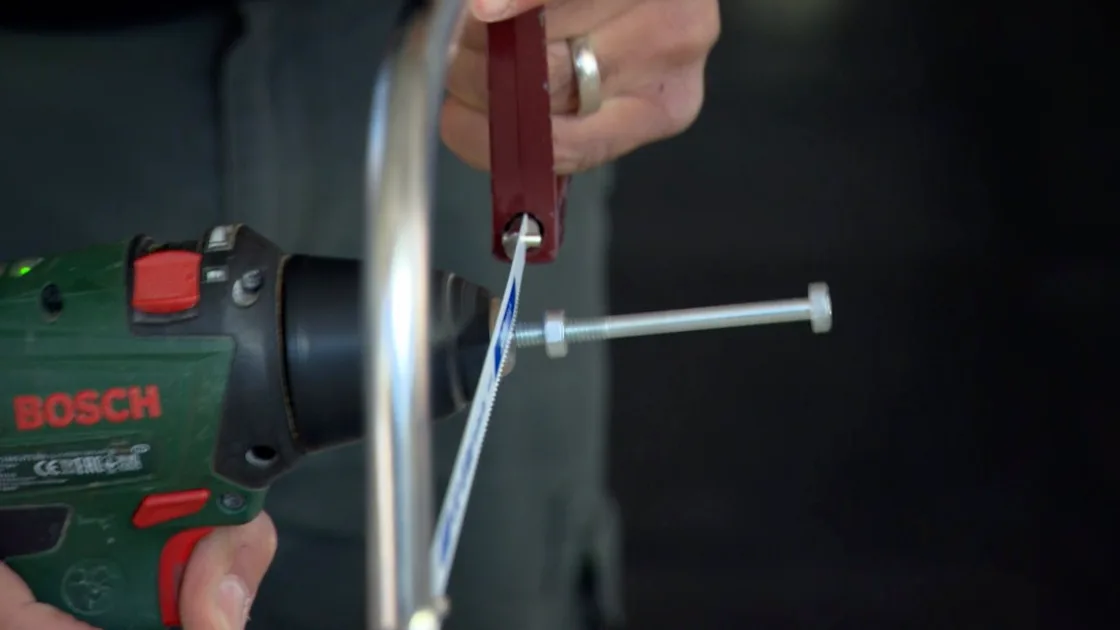 The easy way to cut a bolt to length - Better Homes & Gardens Australia