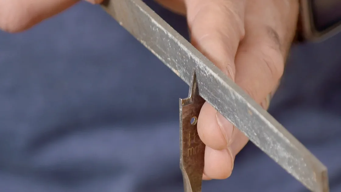 How to sharpen a spade bit - Better Homes & Gardens Australia