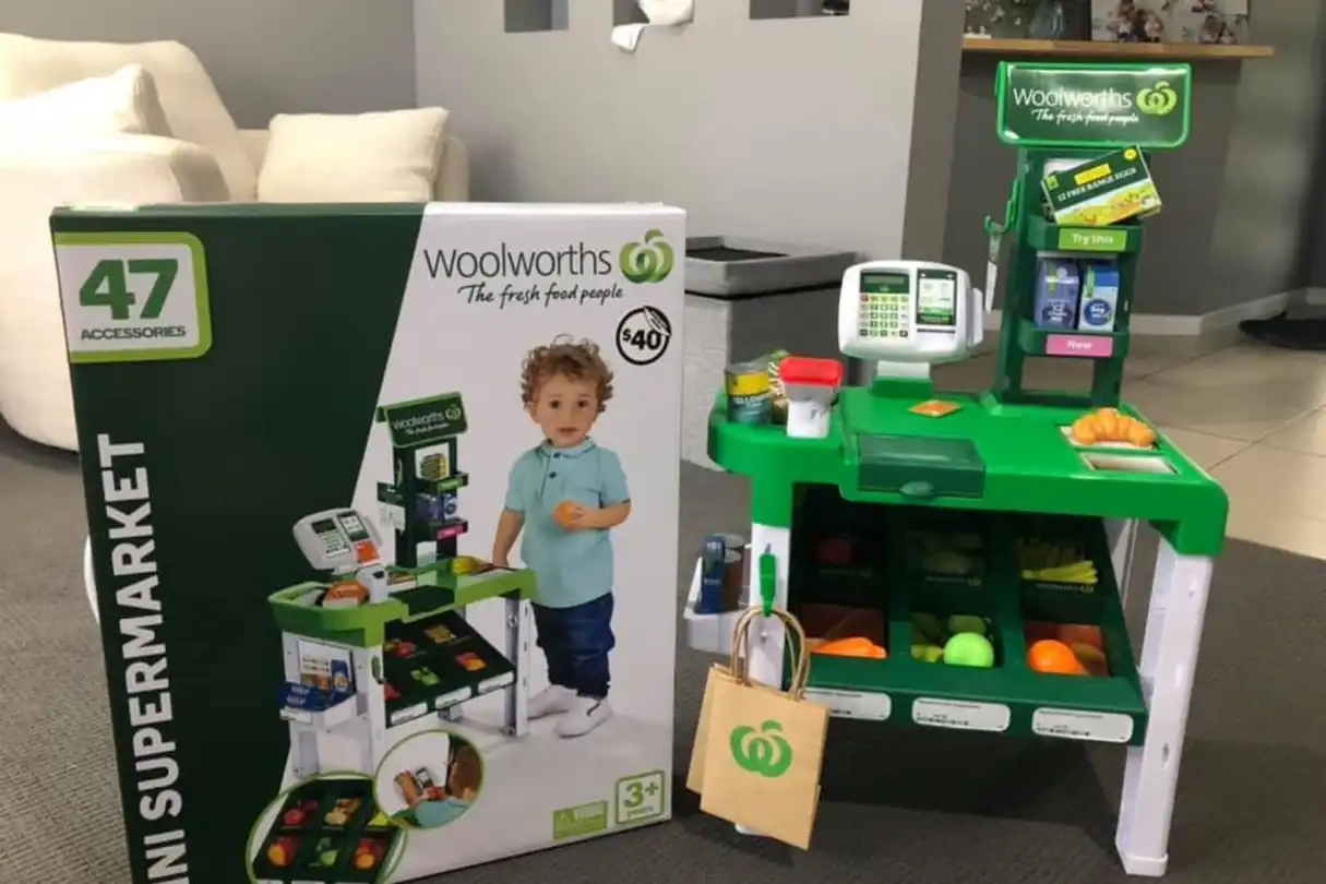 Woolworths has released a mini supermarket for kids and it’s already ...