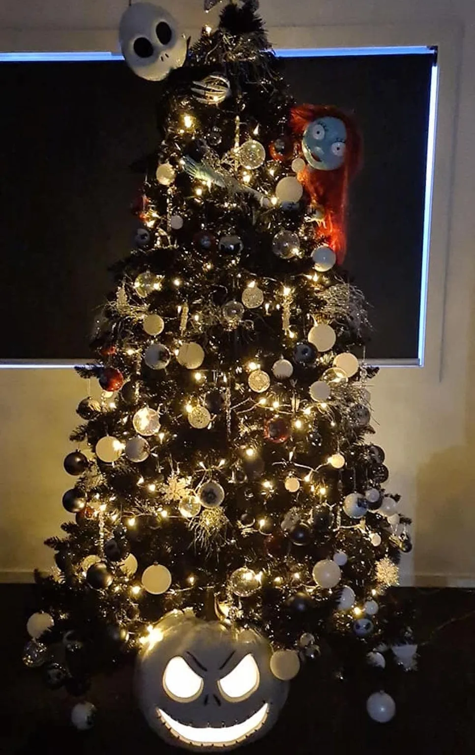 These movie-themed Christmas trees are going viral