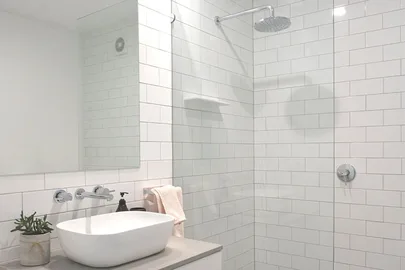 How To Clean Shower Glass Naturally 2024