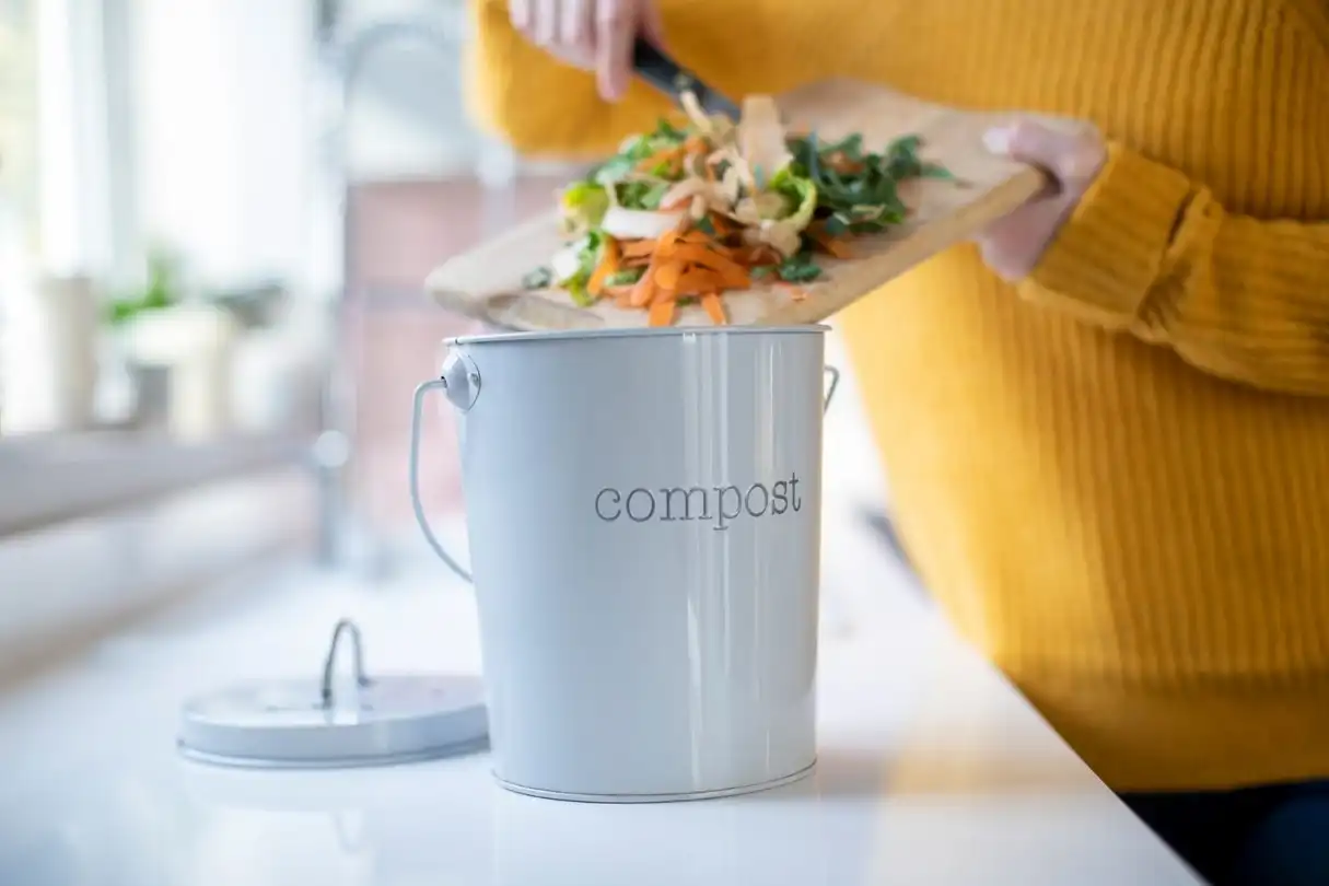 How to Make a Compost Bin: 3 DIY Compost Bins
