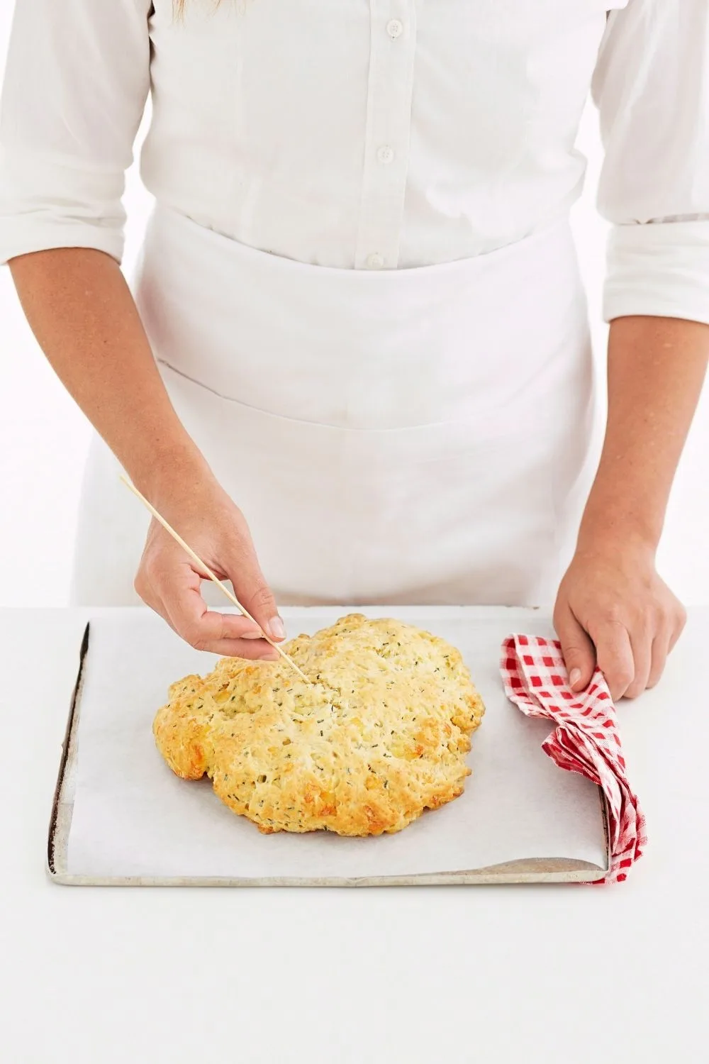 Aussie Classic: Cheese and Herb Damper Recipe - Better Homes & Gardens ...