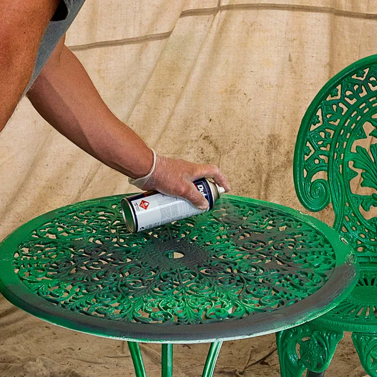 How to paint iron and steel | Better Homes & Gardens Australia