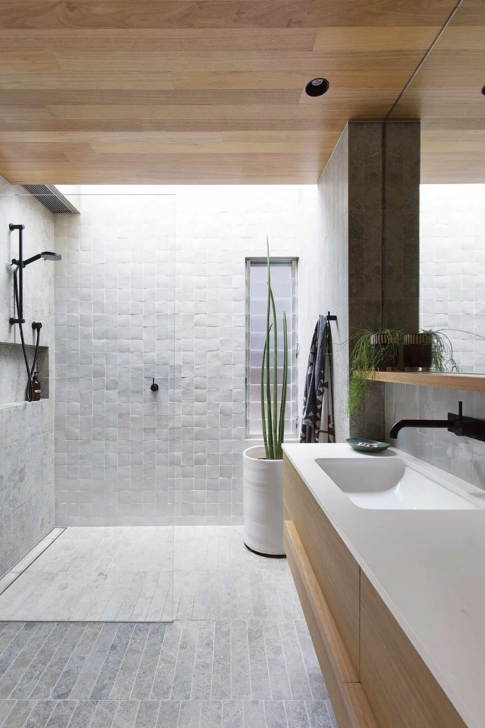 Ensuite bathrooms: 8 gorgeous ideas to inspire