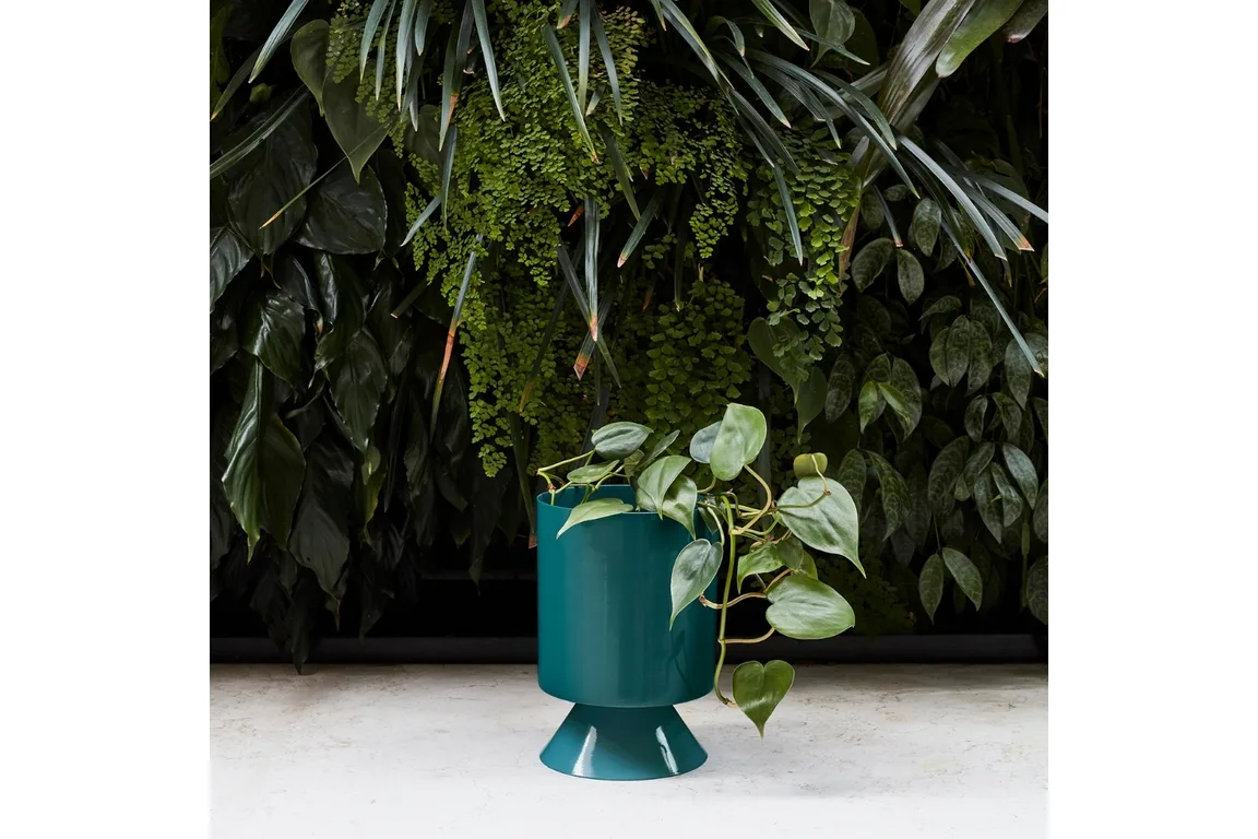 10 of the best new pots and planters at Bunnings