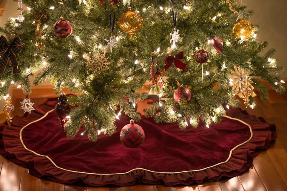 The best Christmas tree skirts and collars to shop in 2023 | Better ...