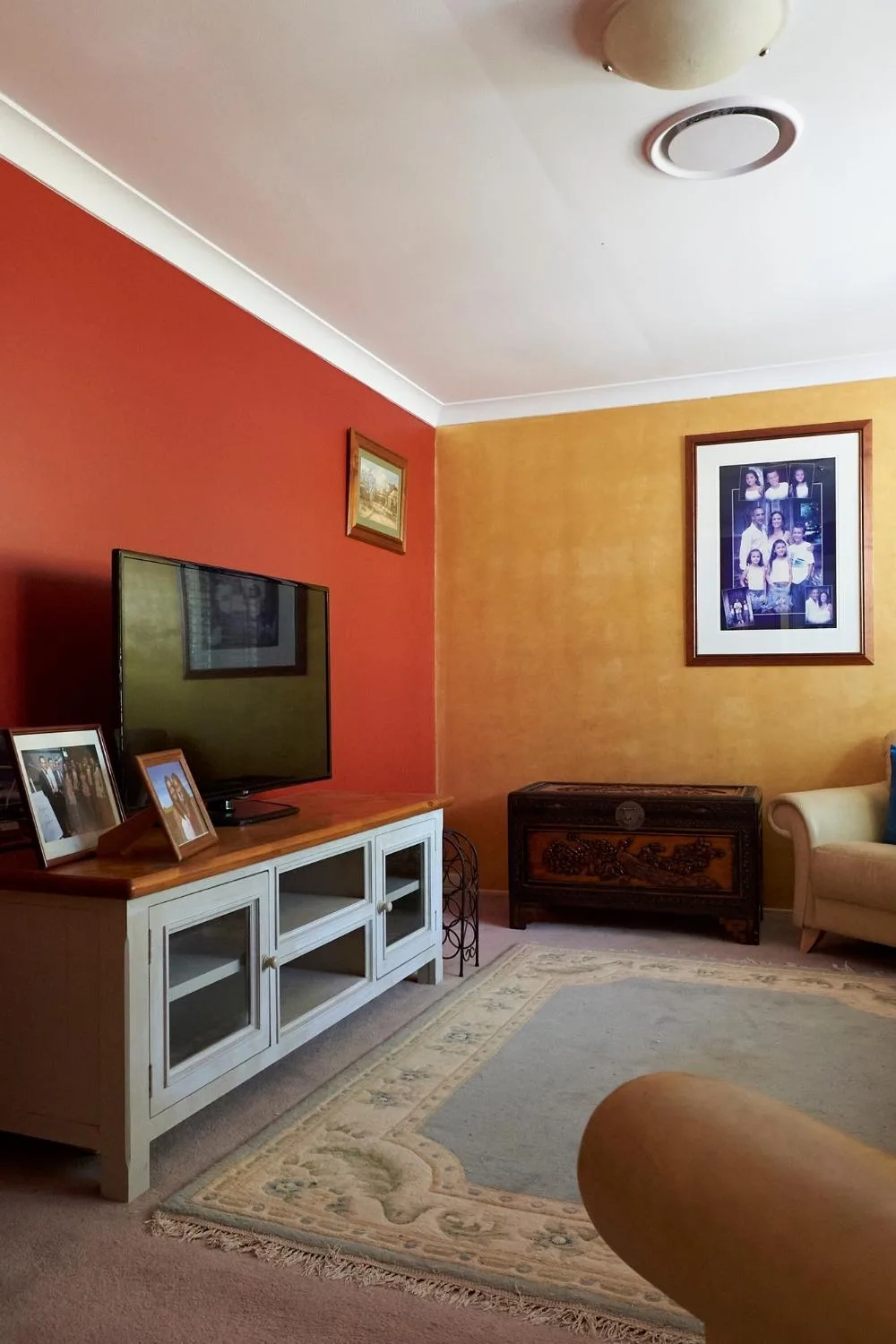 DIY Wainscoting: Install Hamptons-Style Walls