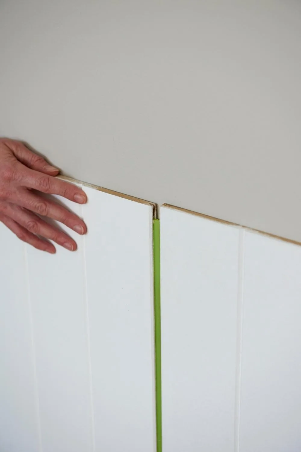 DIY Wainscoting: Install Hamptons-Style Walls