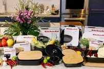 Coles Partner with KitchenAid for Cookware Collectable