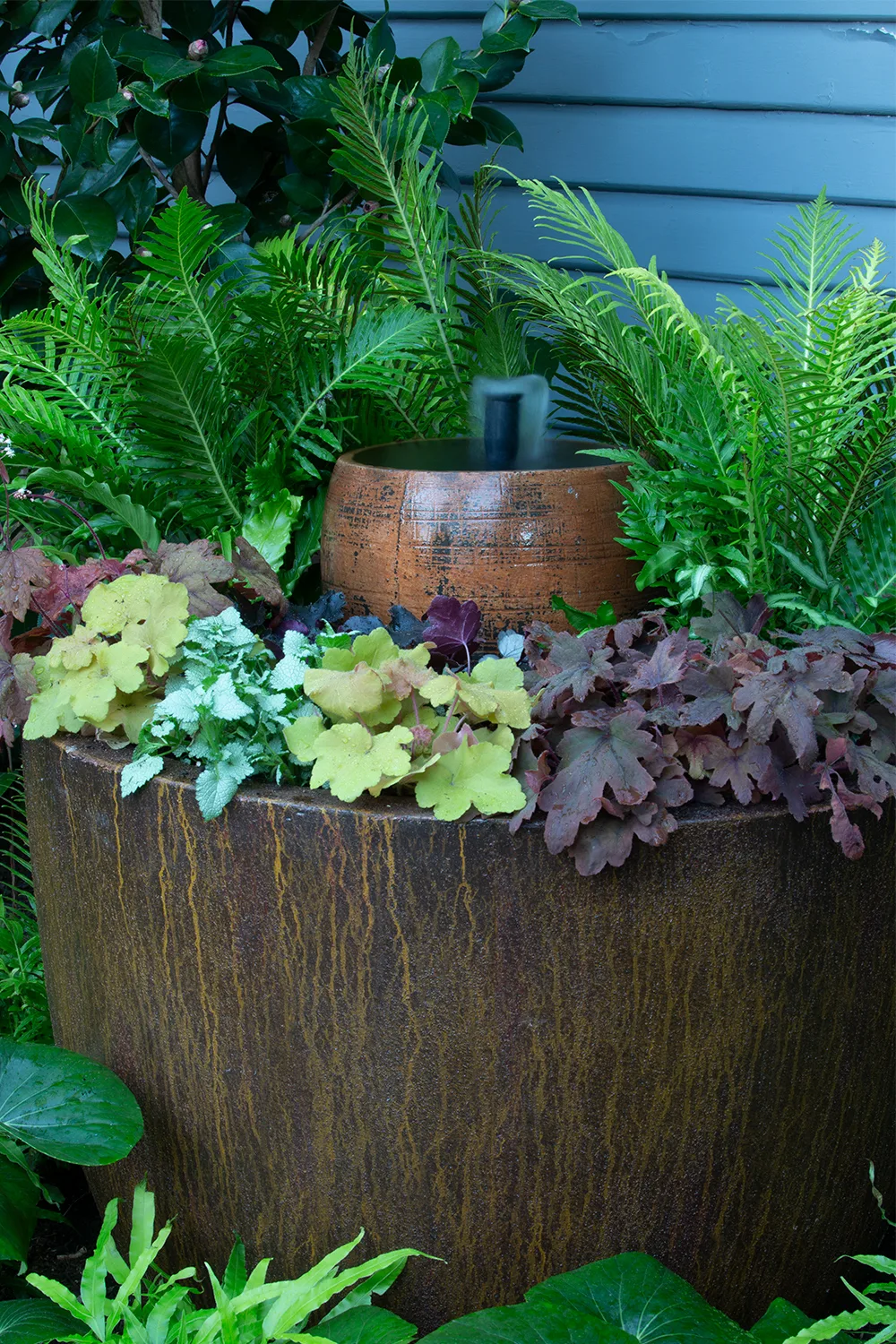 How to make a stunning multi level water feature | Better Homes ...