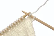 How to cast off knitting: step-by-step instructions for beginners ...