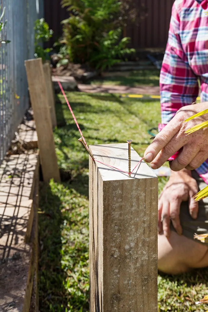 How to install a pool fence | Better Homes & Gardens Australia