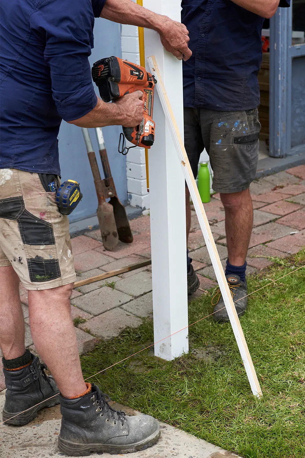 How to build a slatted privacy screen | Better Homes & Gardens Australia
