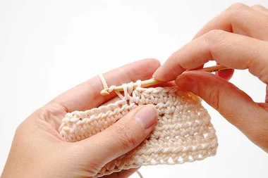 How To Half Treble Crochet (HTR) UK: A Step-by-Step Guide | Better ...