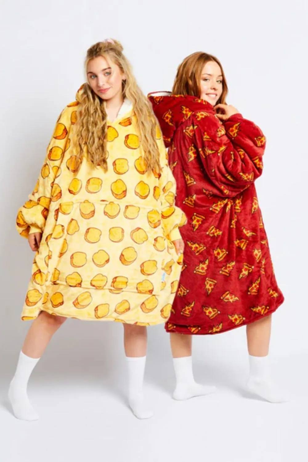 10 Best Oodies and Hooded Blankets for Winter
