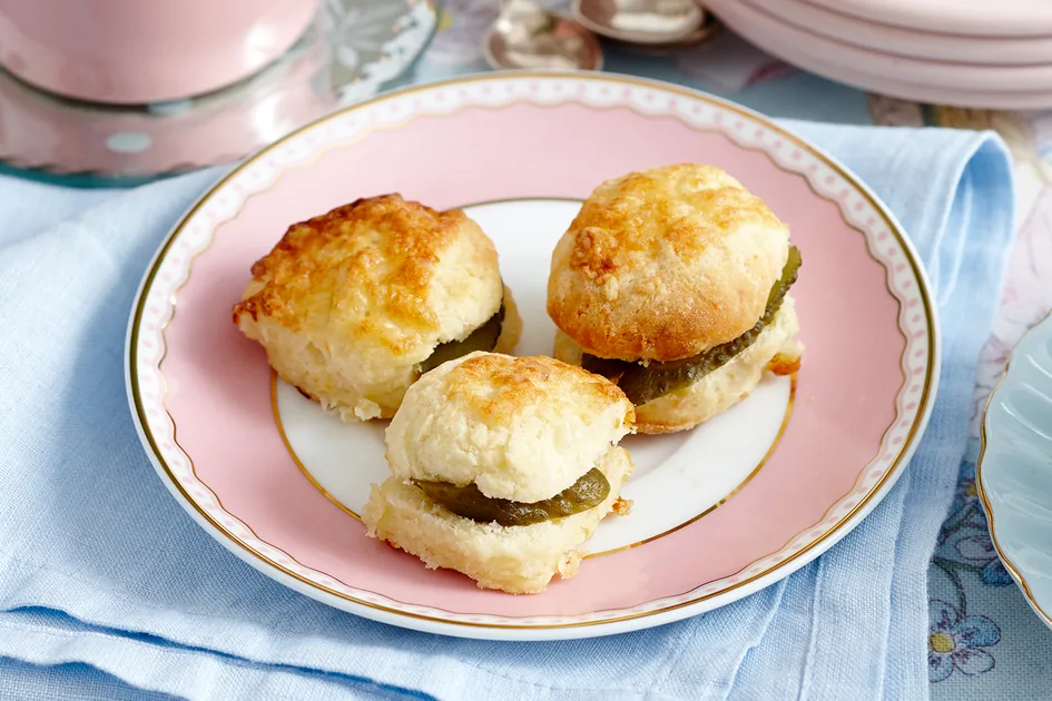 Mini Cheese Scones Recipe Recipe | Better Homes & Gardens Australia
