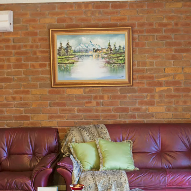 Put up a plasterboard wall in your home | Better Homes & Gardens Australia