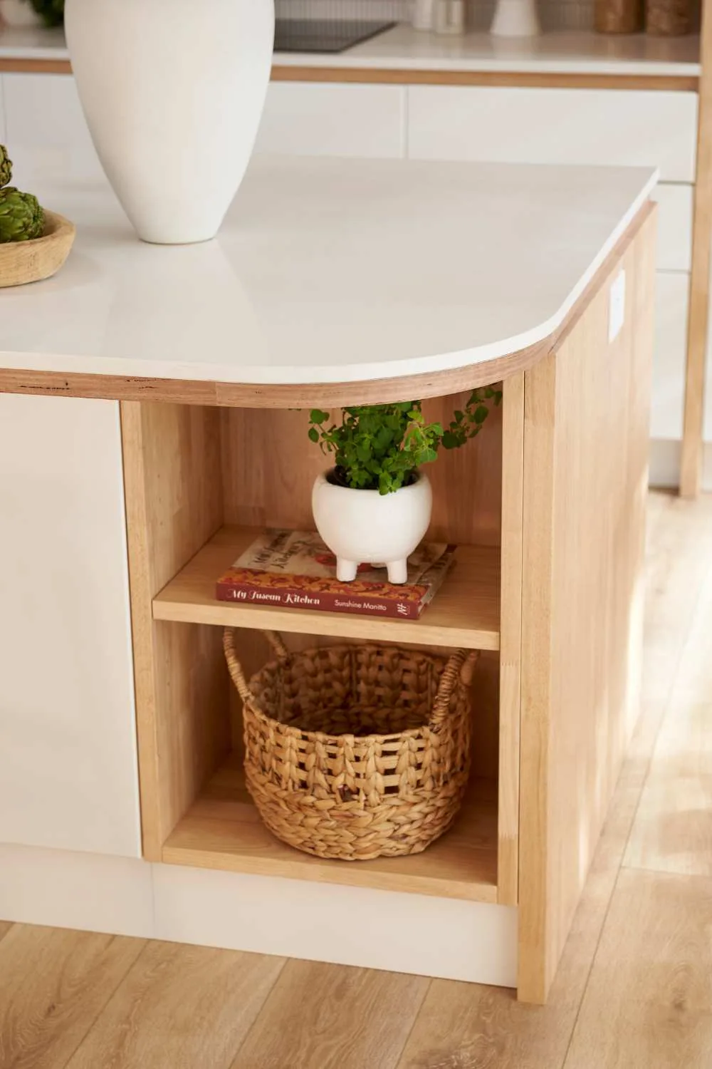 Before and after: A Scandi-style Kaboodle kitchen makeover | Better ...