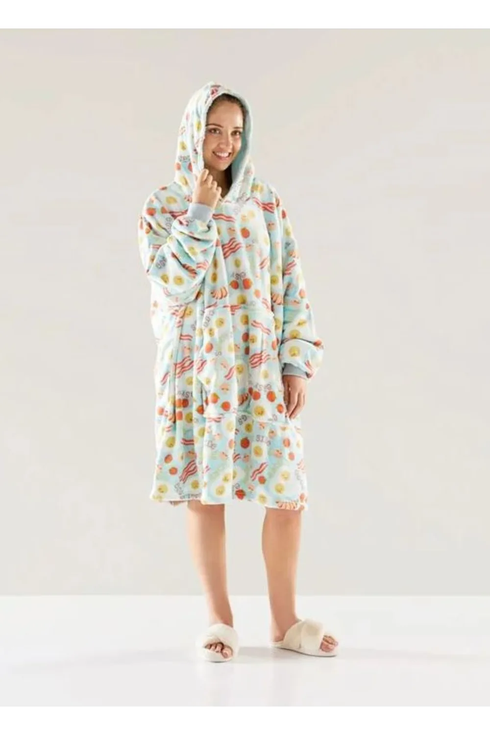 10 Best Oodies and Hooded Blankets for Winter
