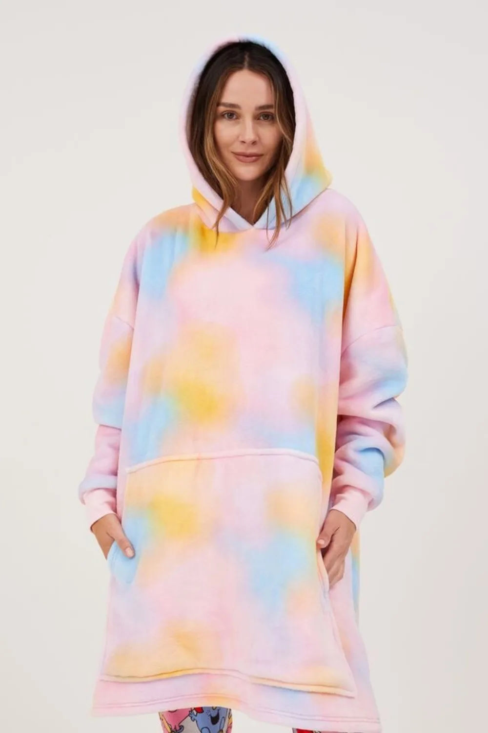 10 Best Oodies and Hooded Blankets for Winter