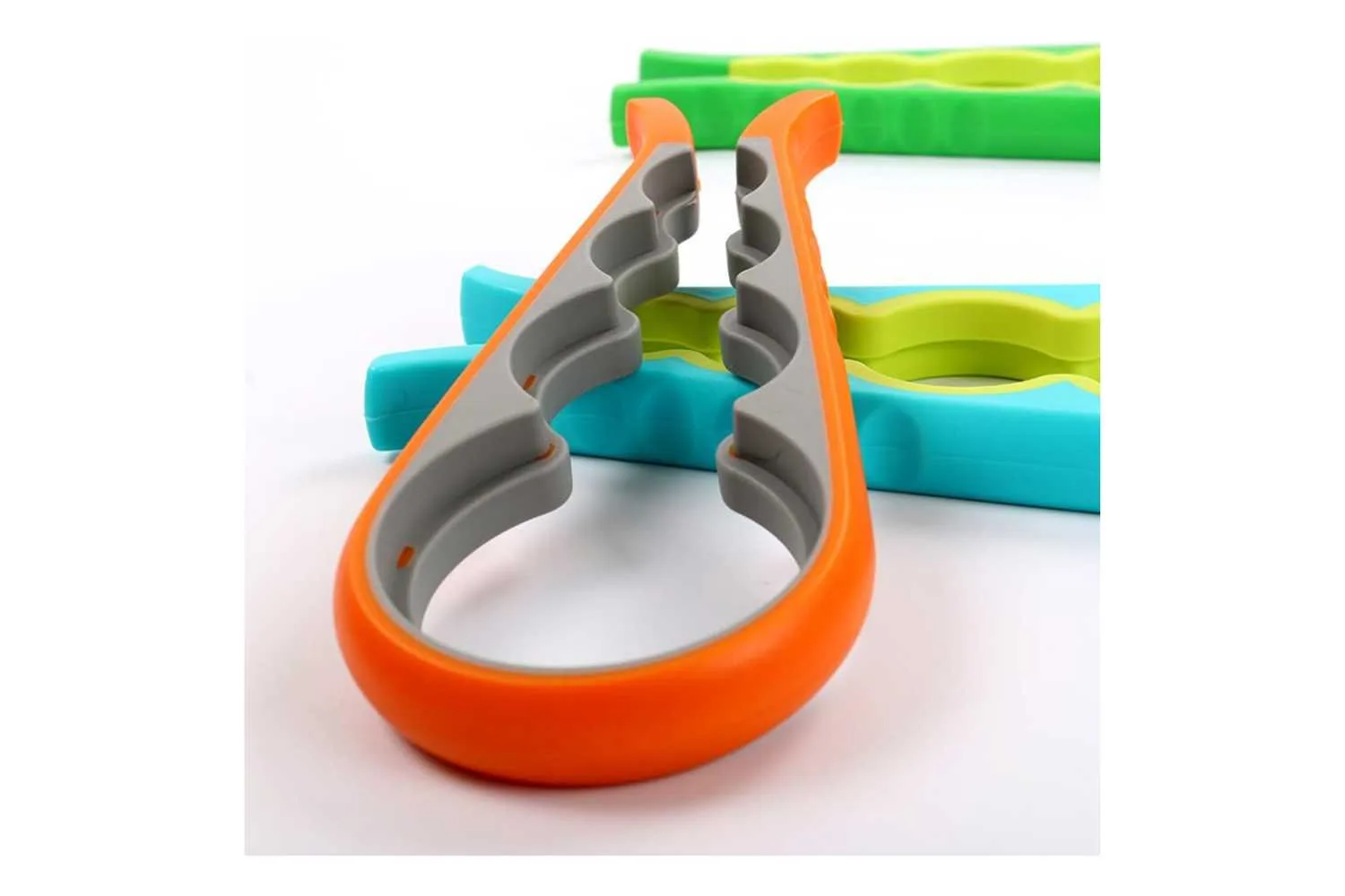 How to open a jar: the easiest hack to try