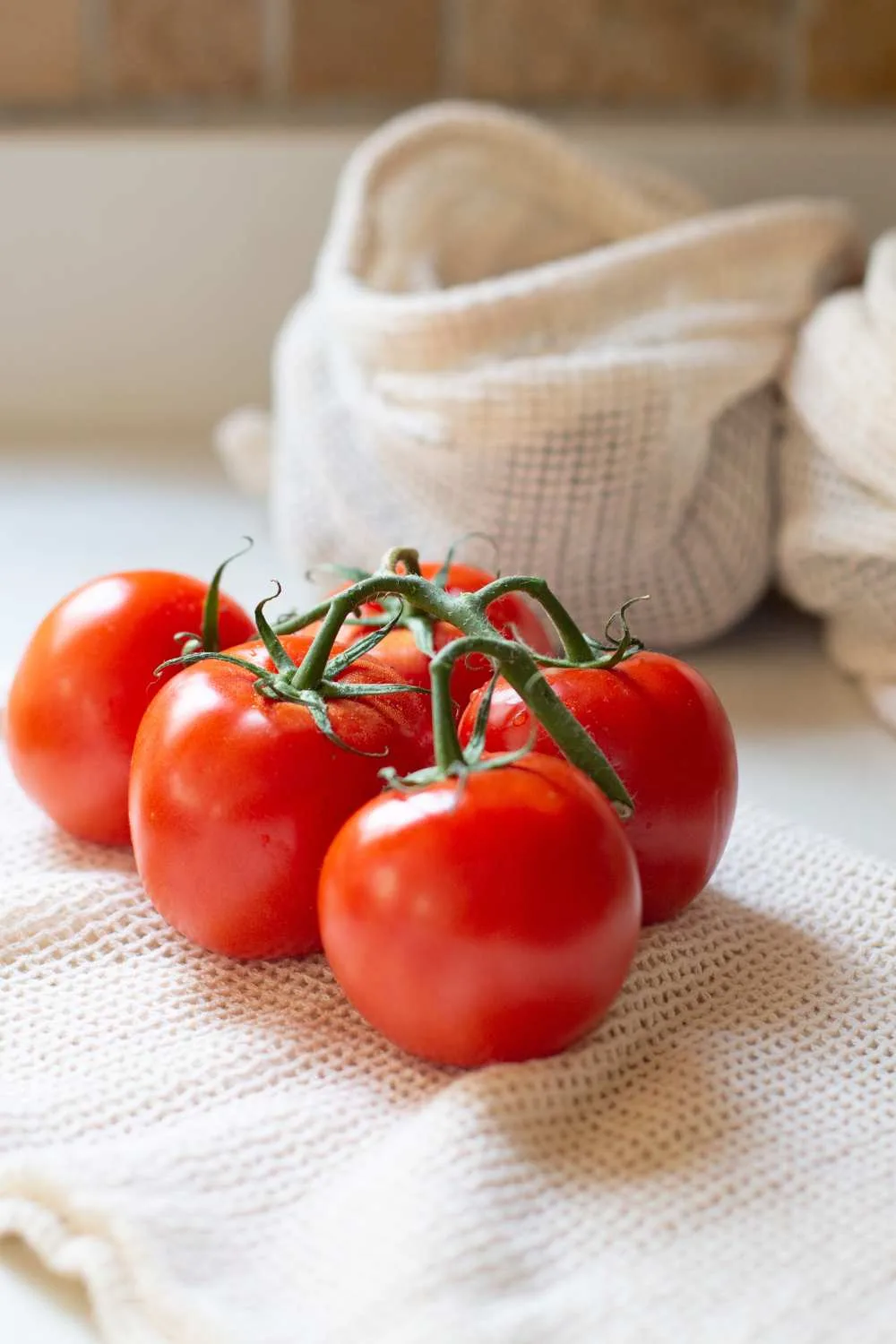 How To Store Tomatoes For The Best Flavour And Quality