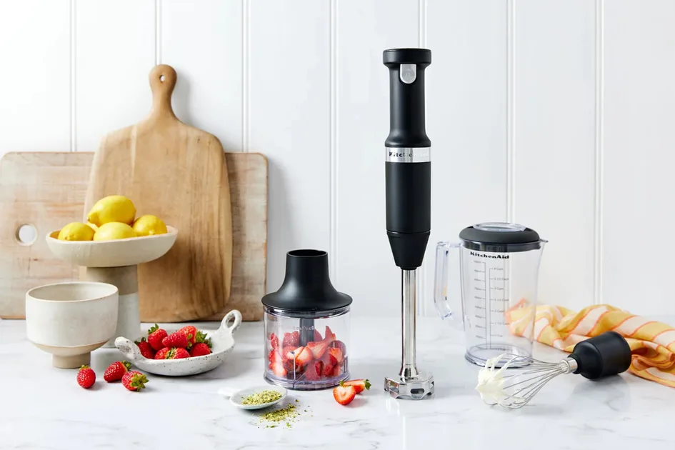 7 Best Stick Blenders & Immersion Blenders 2023