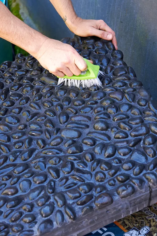 How To Make A Pebble Path: Landscape Designer Charlie Albone Shows You ...