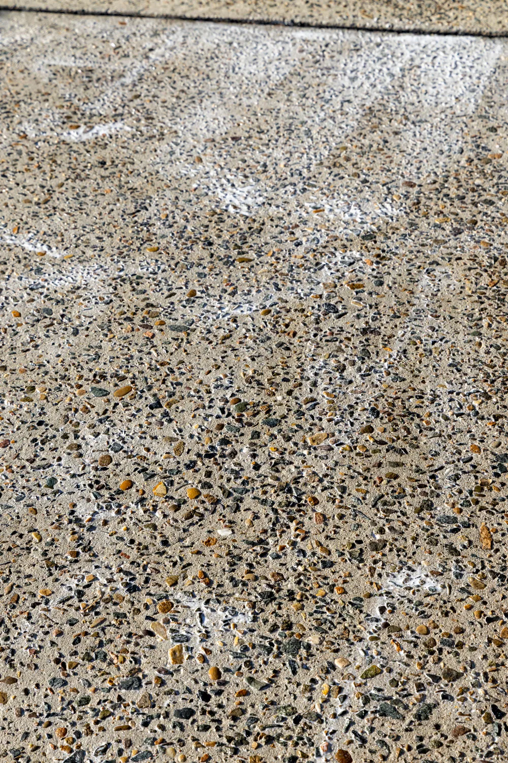 How To Paint A Concrete Driveway: 3 Easy Steps