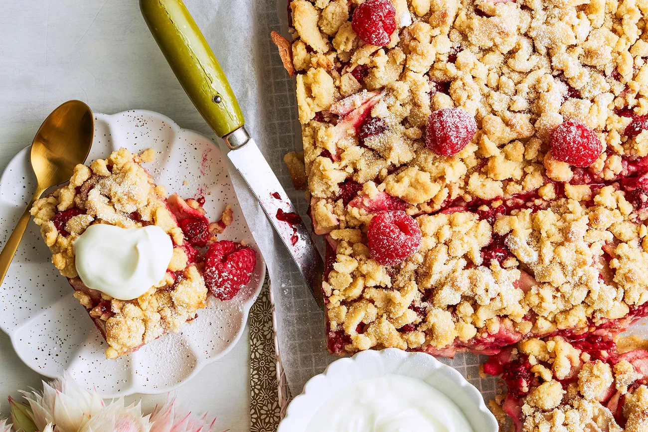 Apple, rasberry and white chocolate crumble slice - Better Homes ...