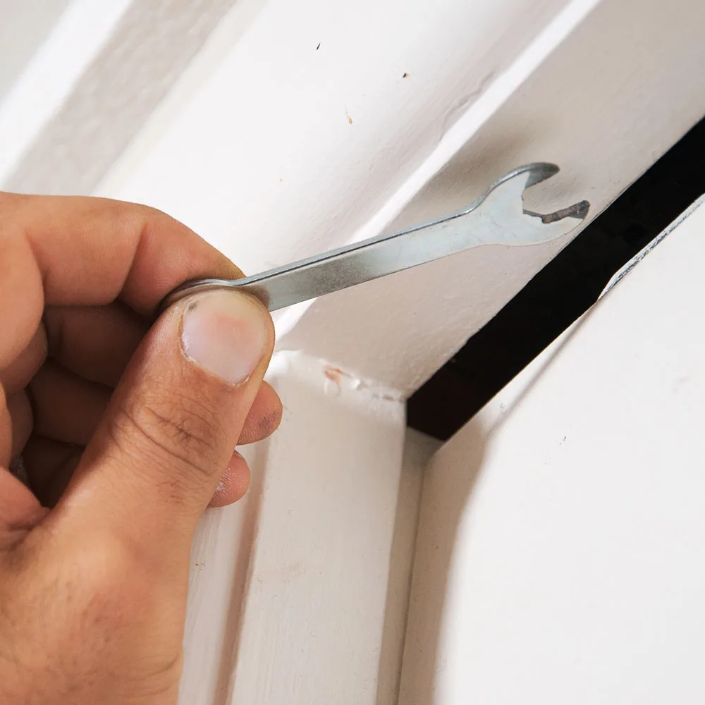 How to fix a sliding door | Better Homes & Gardens Australia