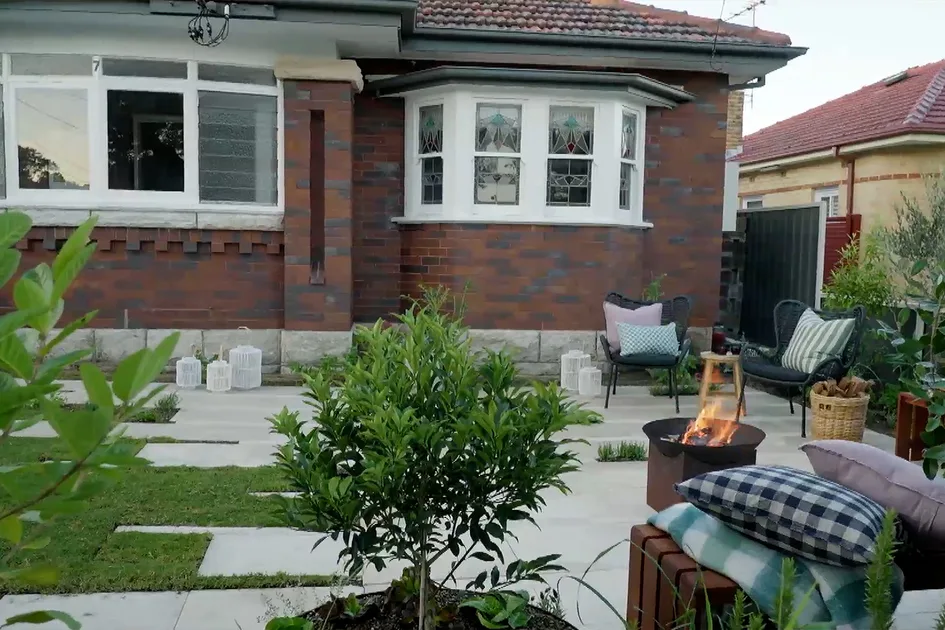 Charlie Albone's Small Front Yard Makeover
