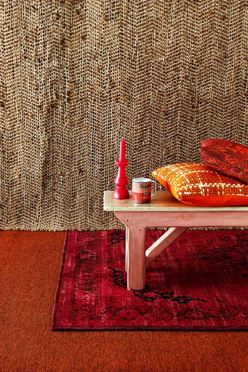 16 colours that go with red and compliment its vibrancy