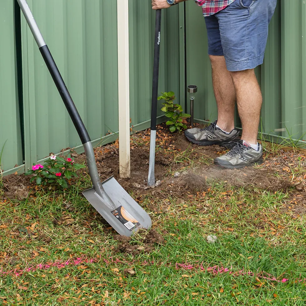 Paving alternative: How to make a gravel path