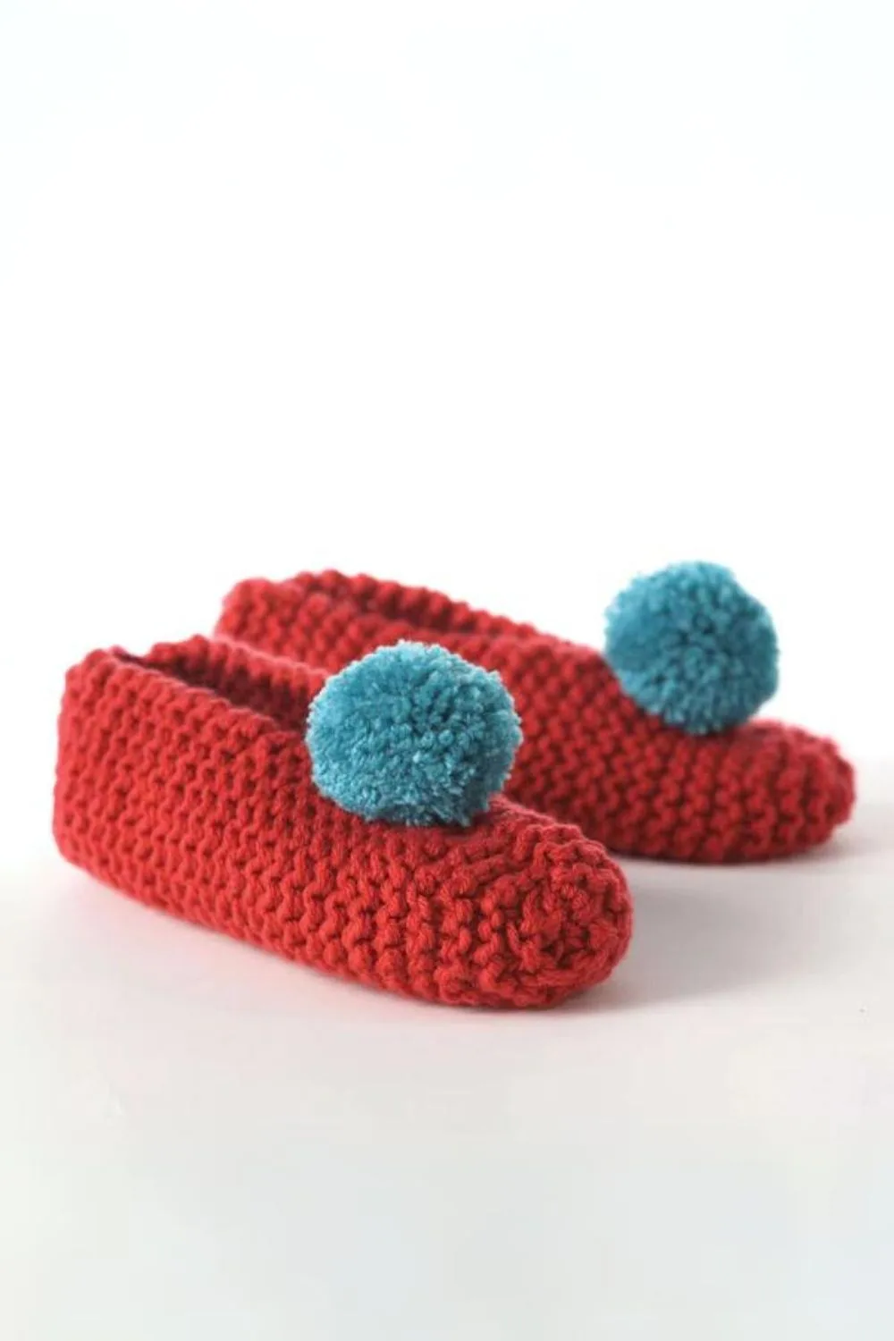6 Free and Easy Knitted Slipper Patterns