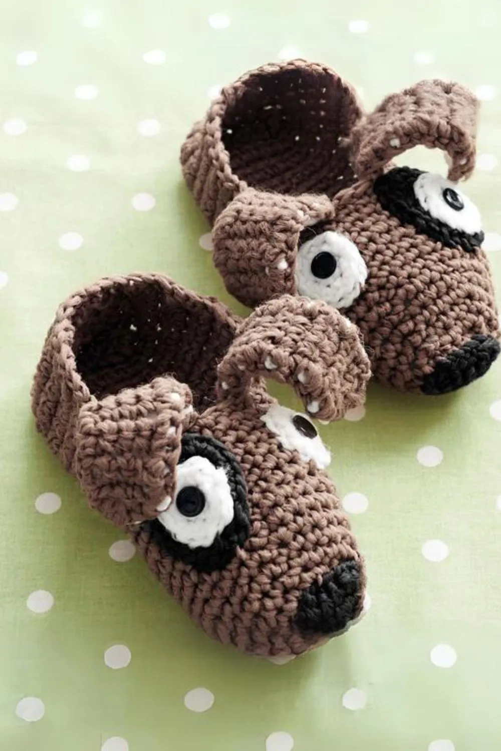 6 Free and Easy Knitted Slipper Patterns