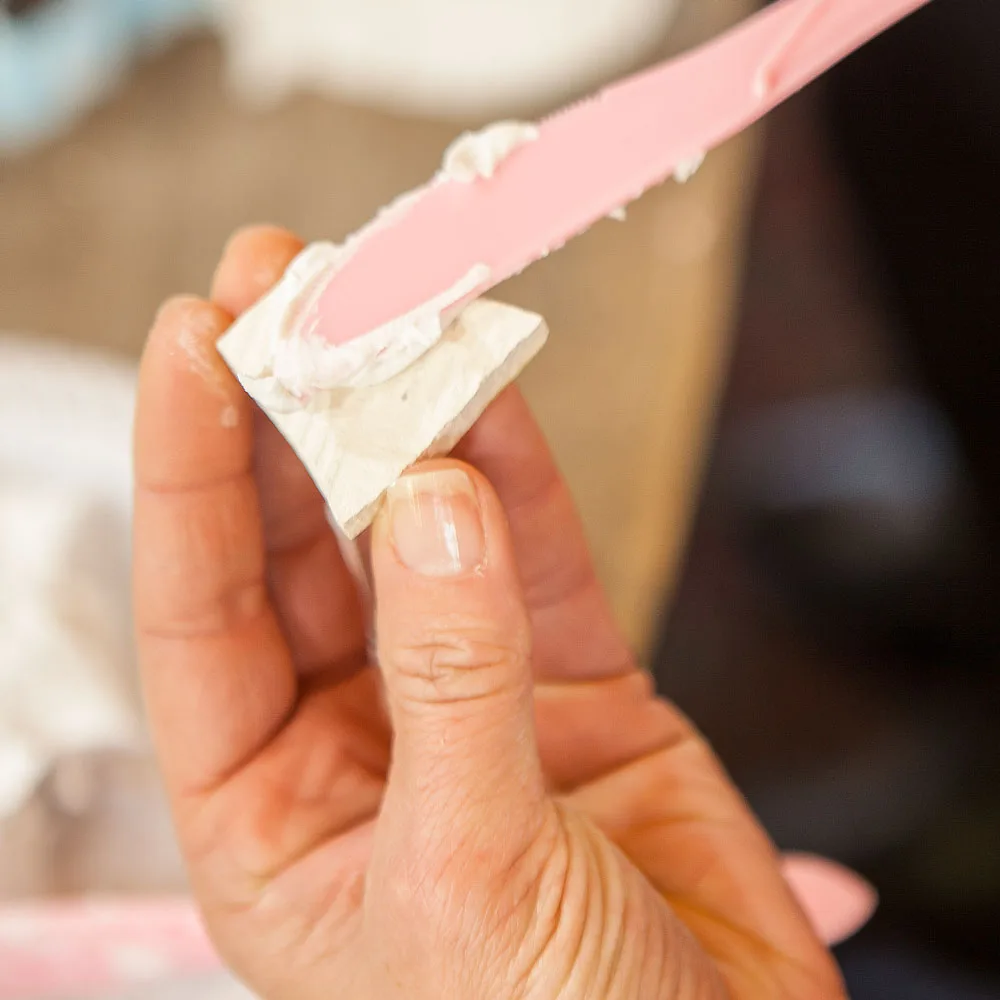 How to make a mosaic letterbox | Better Homes & Gardens Australia