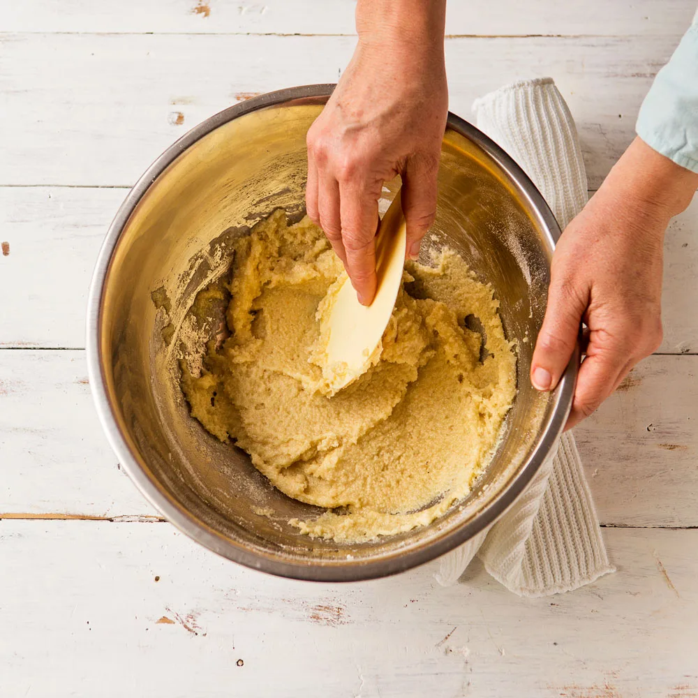 Easy step-by-steps to macarons - Better Homes & Gardens Australia