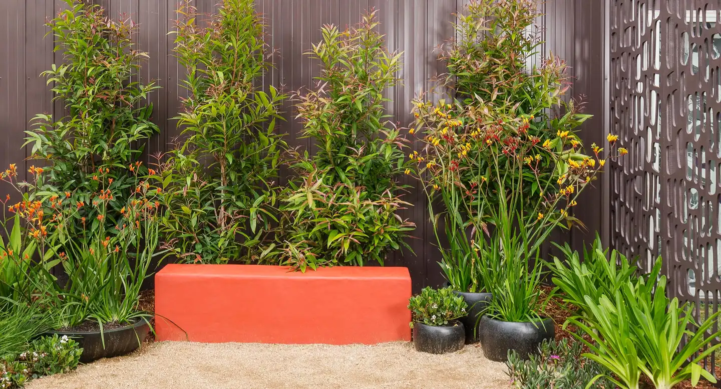 How to build a block bench in your garden