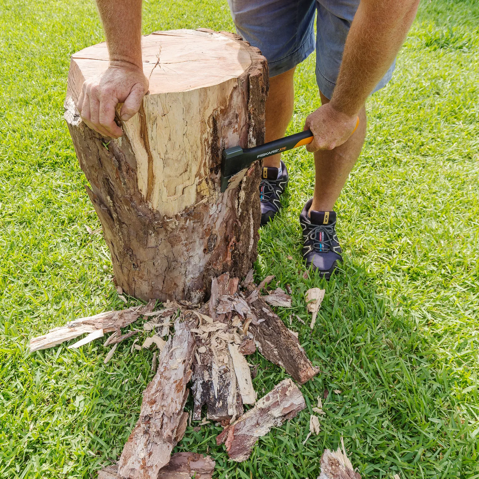 Craft some cute burnt log stools for your outdoor setting | Better ...