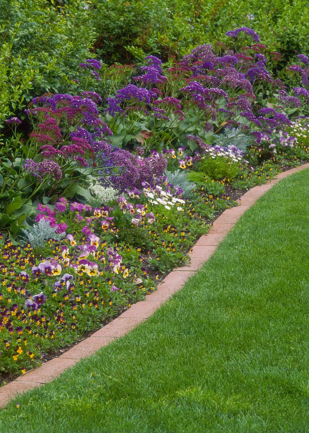 Garden Edging Ideas For A Sophisticated Garden