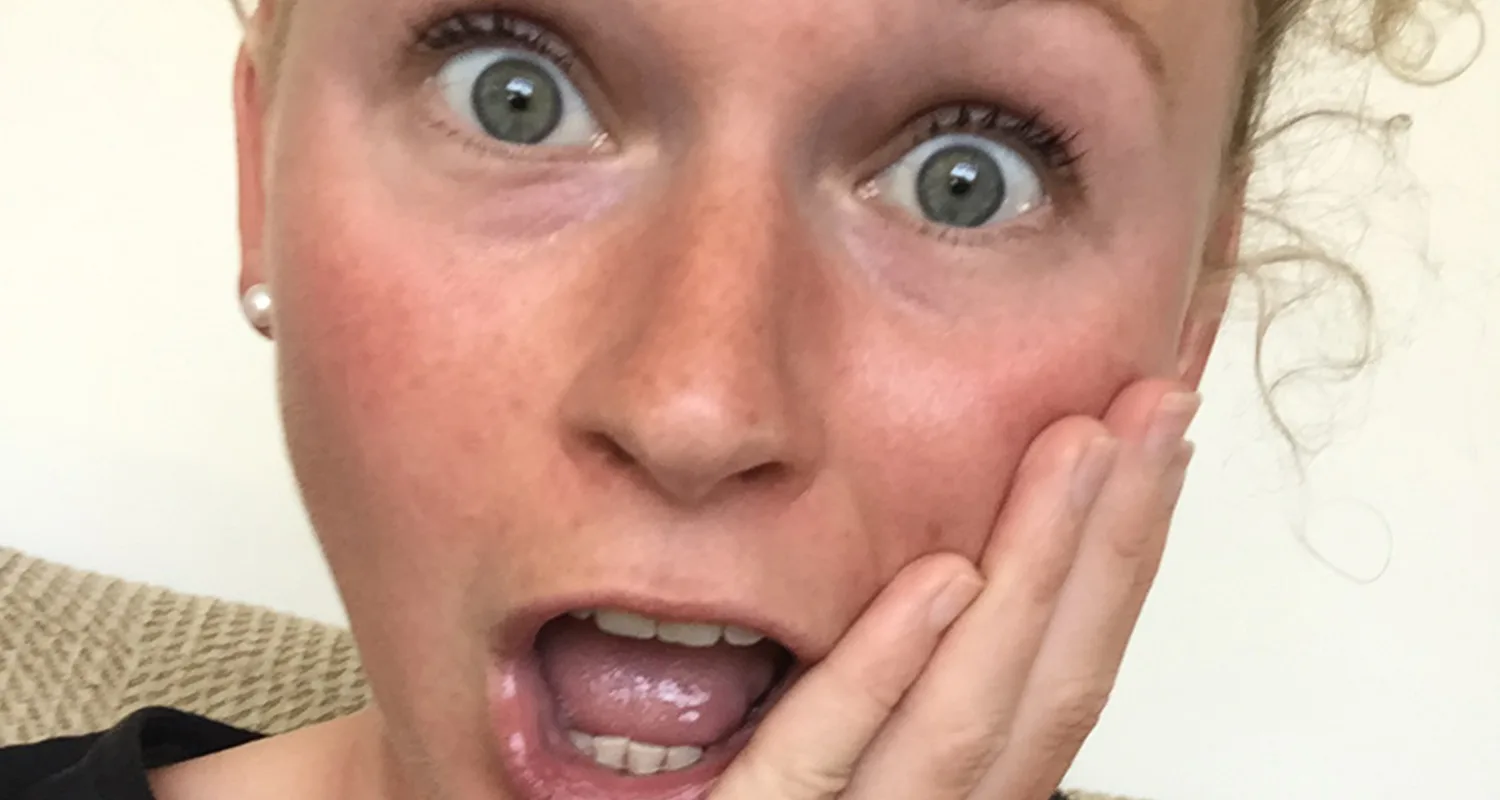 Young woman finds cockroach inside her EAR! | that's life!