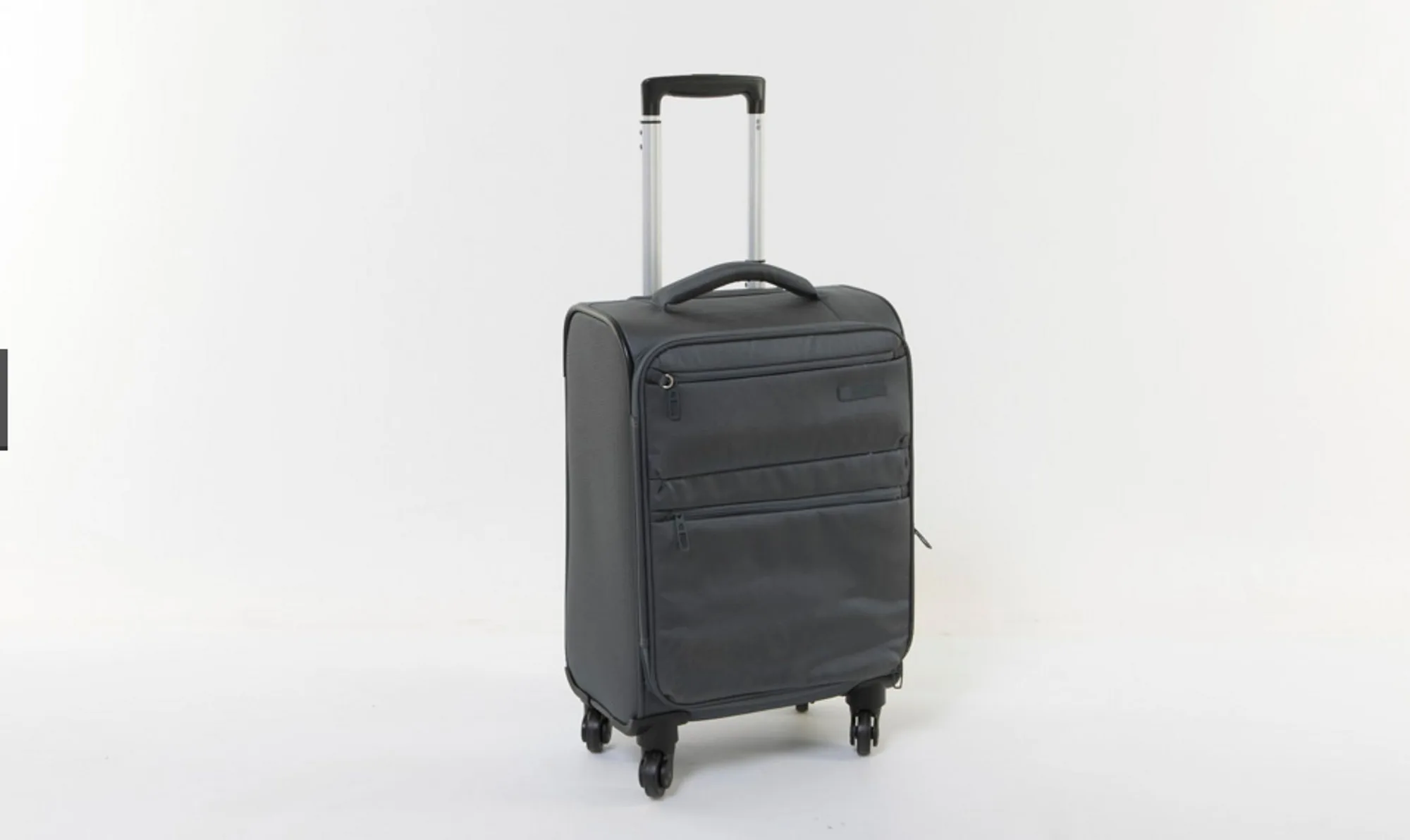 This $49 Kmart suitcase rated higher than luxury brands | that's life!
