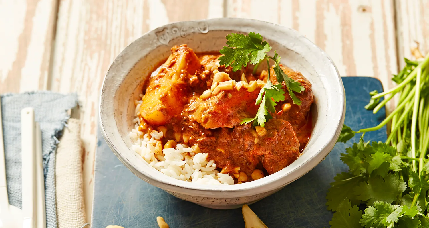 Beef massaman Recipe | that's life!