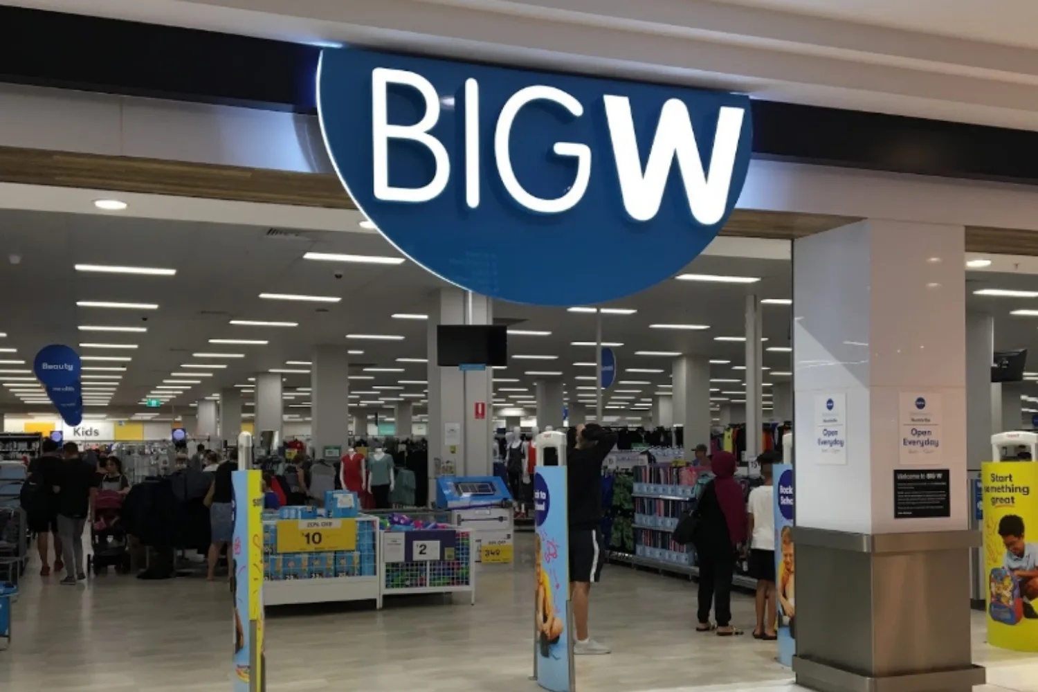 60 Big W stores around Australia tipped to close | that's life!