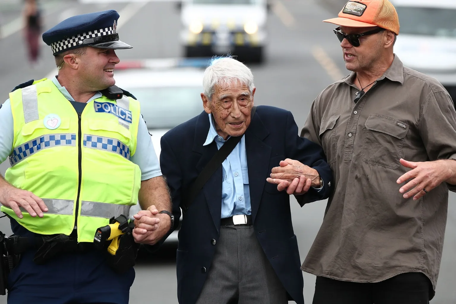 World War II veteran John Sato catches bus to pay respects Christchurch ...