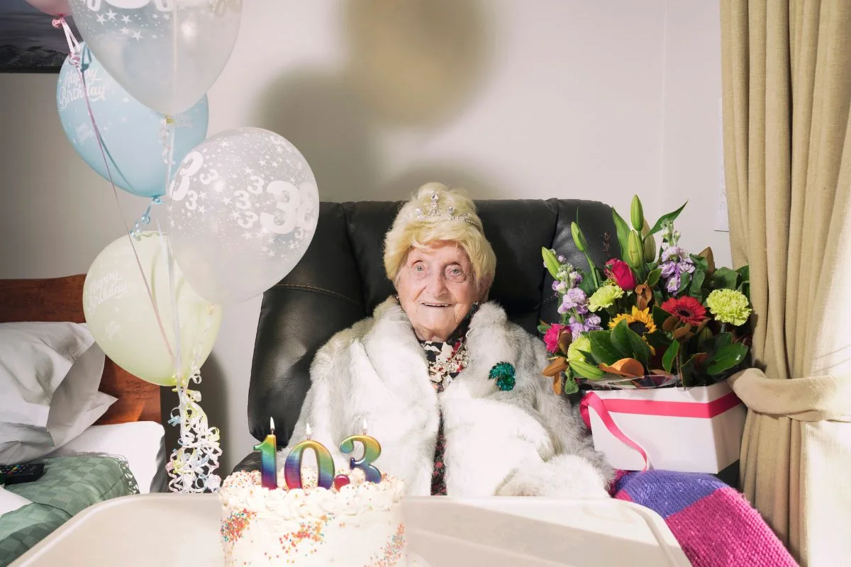 Aged care residents post for cheeky calendar to pay for their bus and ...