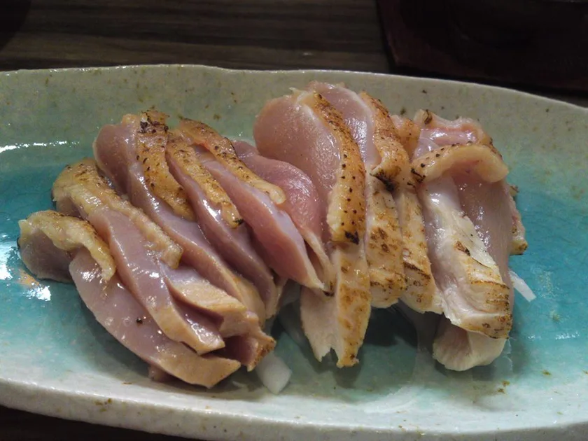 Disgusting picture of ‘medium-rare chicken strips’ blows up the ...
