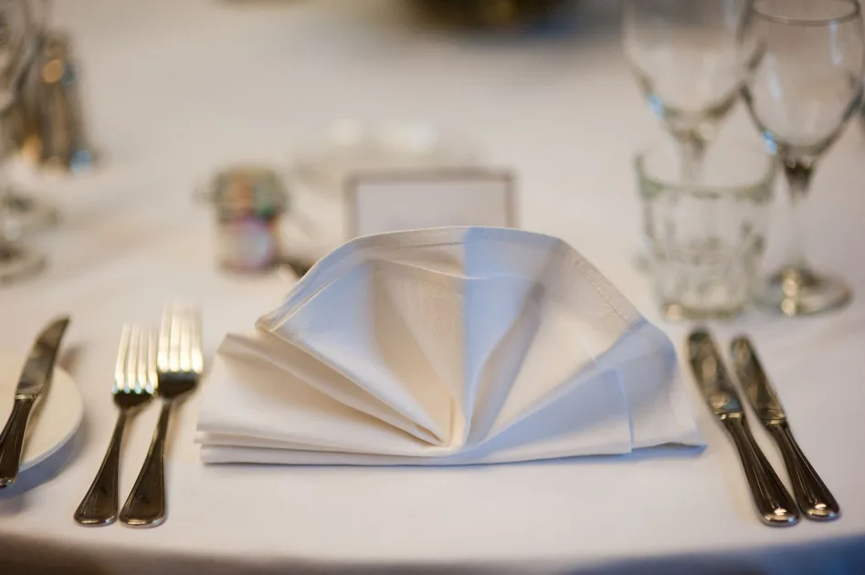 Woman wins $28,000 after bumping table leg | that's life!